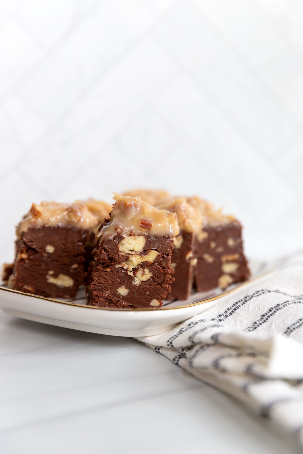 German Chocolate Cake Fudge - The Super Mom Life