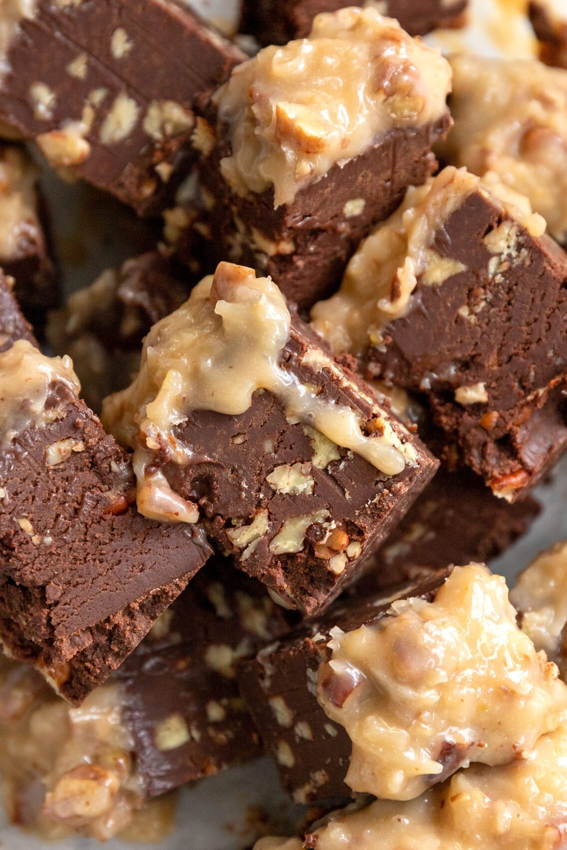 German Chocolate Cake Fudge - The Super Mom Life