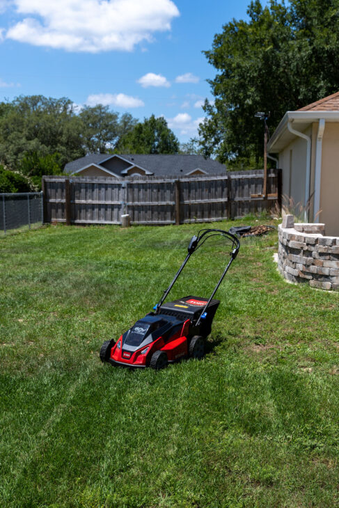Enter the Toro Summer of Stripes Giveaway - The Super Mom Life