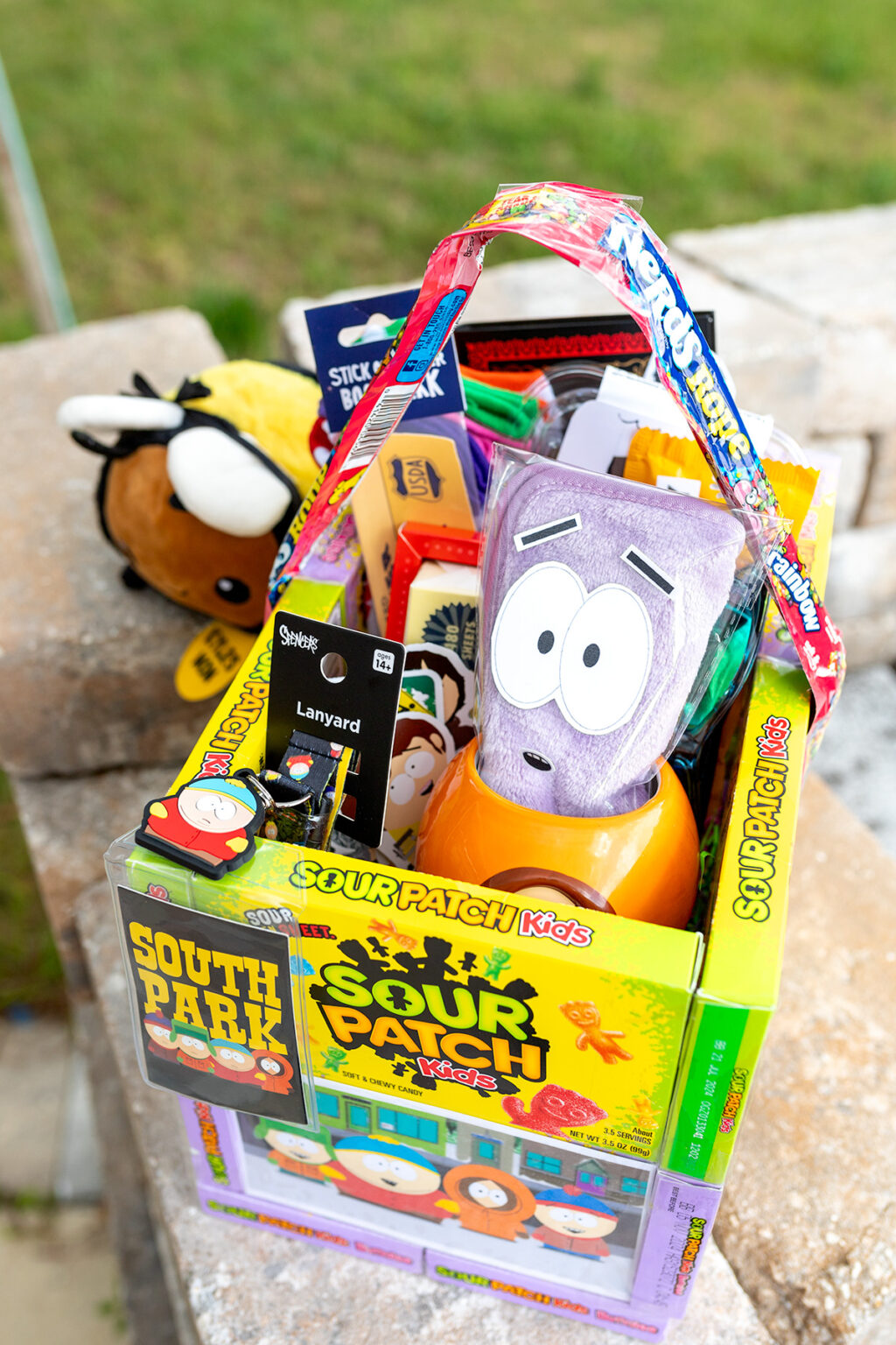 How to Make a Candy Box Basket - The Super Mom Life